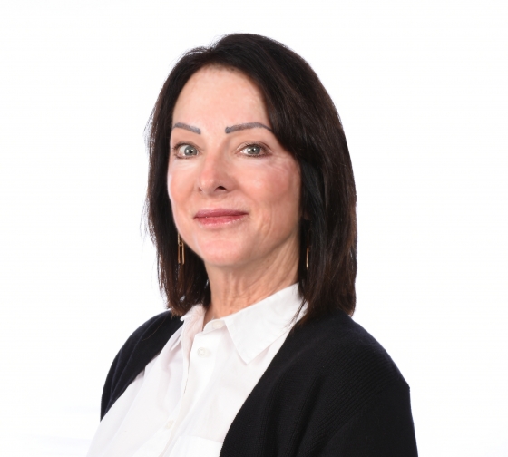 Meet the Sales Team - The Celebrity Commitment